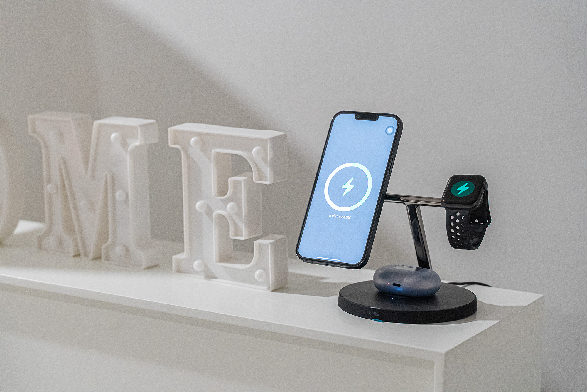 รีวิว Belkin Boost Charge Pro 3-in-1 Wireless Charging Stand with ...